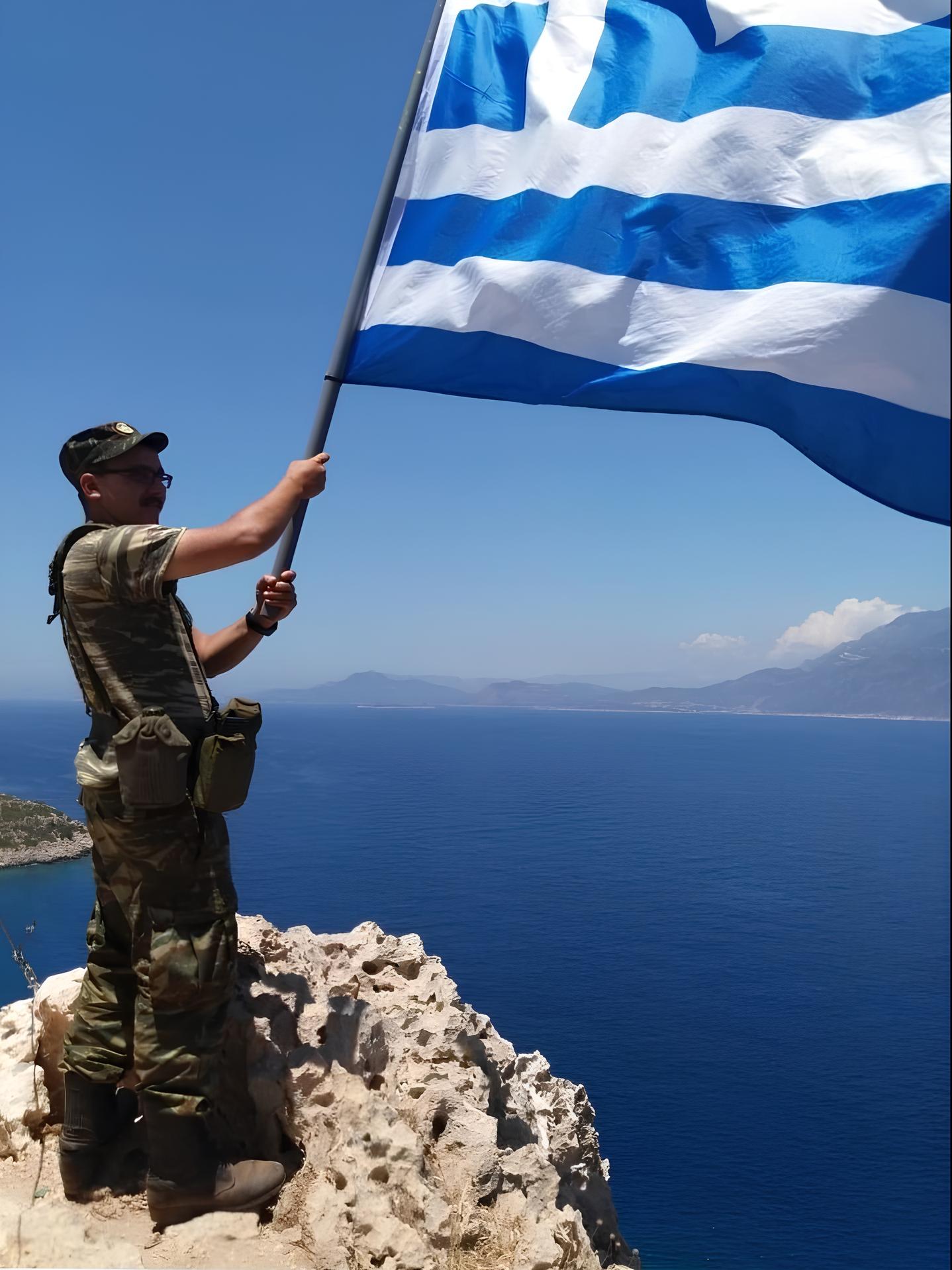 «Φως» στο θρίλερ για τις συνθήκες θανάτου του 22χρονου στρατιώτη Μανόλη Τσικνάκη | Cretalive ...